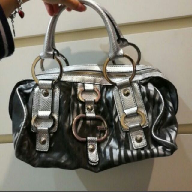 Guess Handbag (original) | Shopee Malaysia