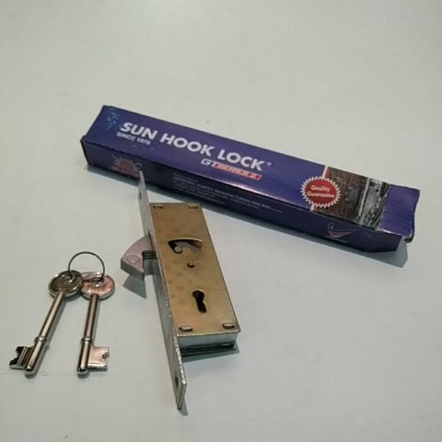 GT2 SUN HOOK LOCK - SLIDING GATE LOCK | Shopee Malaysia