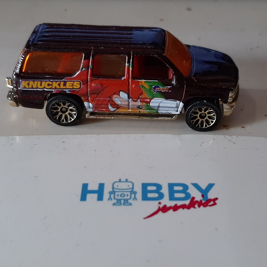 Matchbox 1999 CHEVROLET SUBURBAN 2000 Knuckles Sonic Preloved Loose ...