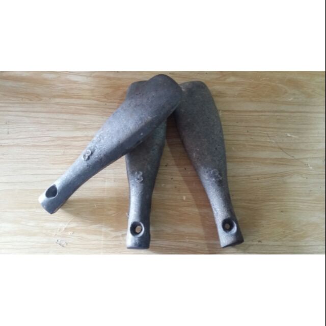 TUNGKU BESI (3 KATI) / BESI TUAM | Shopee Malaysia