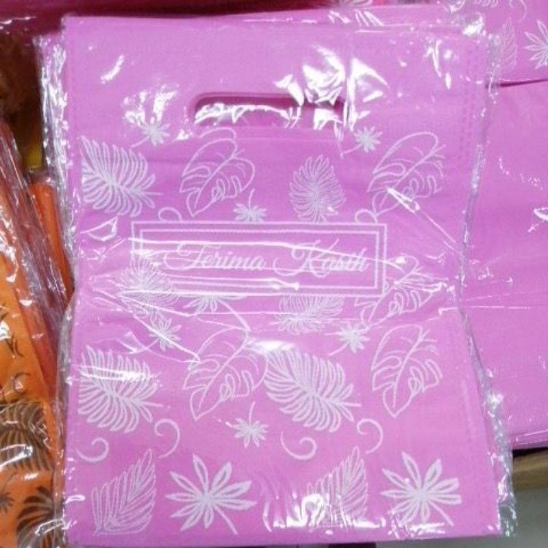 100PCS BEG KAIN GOODIES 20CMX25CM / Beg Goodies Kahwin / Non-woven bag ...