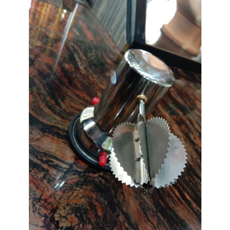 Mesin Parut Kelapa / Stainless Steel Coconut Scraper | Shopee Malaysia