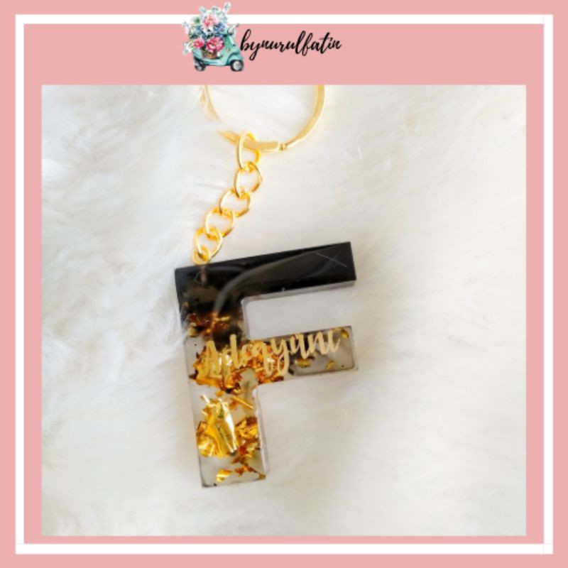 KEYCHAIN ALPHABET | KEYCHAIN HURUF | Shopee Malaysia