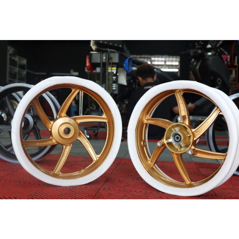 Nmax v1 14 inch Rim ready stock | Shopee Malaysia