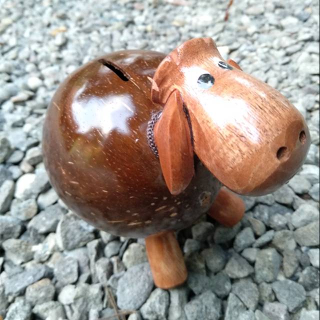 Shaun The sheep Goat Shape Coconut Shell Piggy Bank | Shopee Malaysia