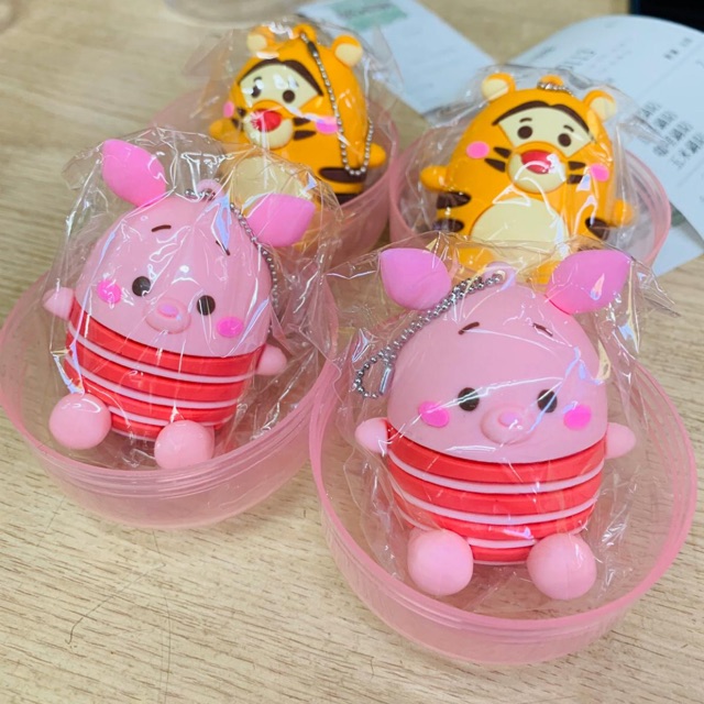 Piglet and tigger keychain from Taiwan 🥰 | Shopee Malaysia