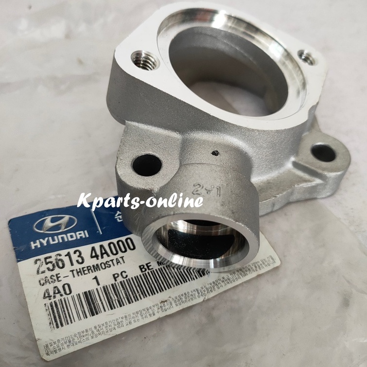 THERMOSTAT HOUSING (GENUINE PARTS) KIA SORENTO BL -DIESEL > 25613-4A000 ...