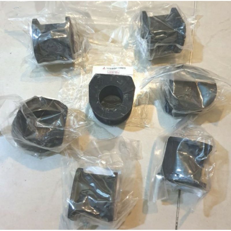 Original Mitsubishi All New Pajero Sport Triton Front Bushing Stable ...