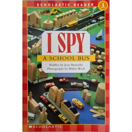 Scholastic Reader Level 1 : I Spy a School Bus | Shopee Malaysia