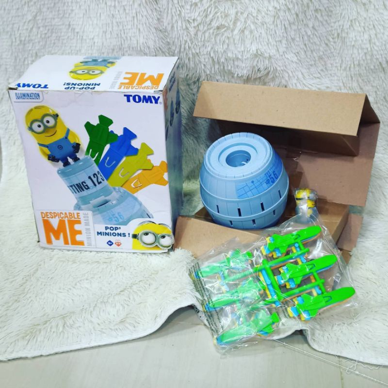 TOMY Brand Despicable Me Pop Up Minion | Shopee Malaysia