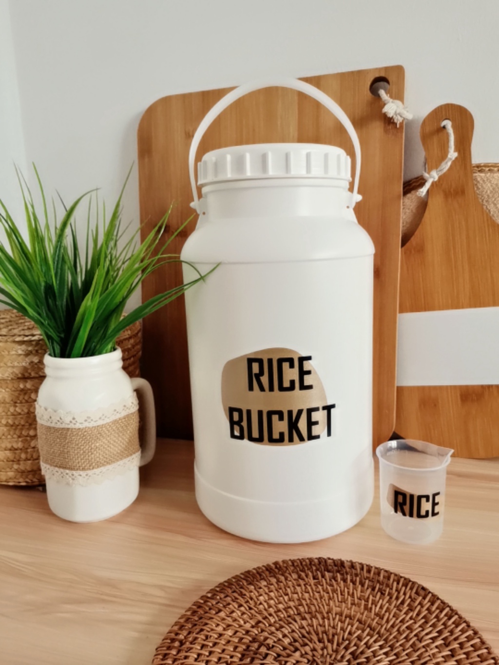 SWEETY Minimalist Nordic White Rice Container Rice Bucket Rice Barrel ...