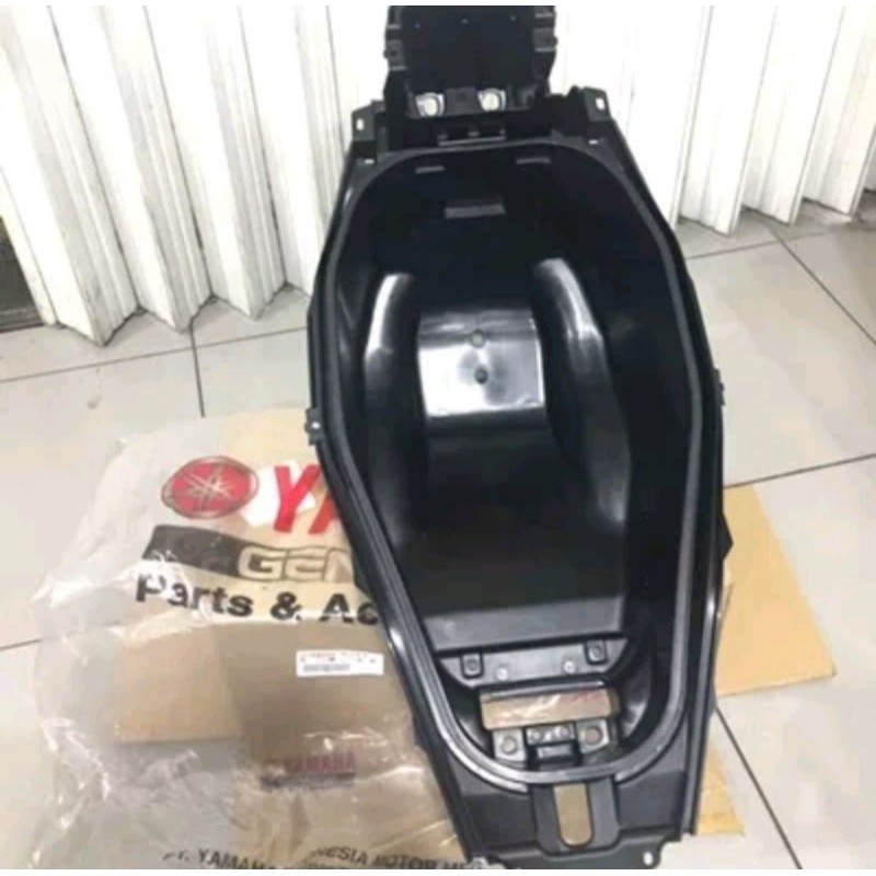 ORIGINAL AEROX 155 LUGGAGE BOX B65-F473R-00 YAMAHA | Shopee Malaysia
