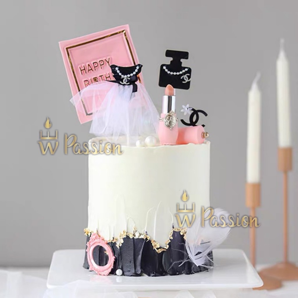 [Ready Stock]Chanel Cake Topper Set Perfume Hat Skirt Cake Decoration ...