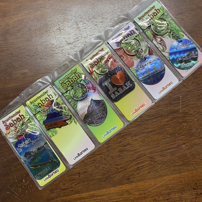 Sabah Foil Keychain 6 in 1 - Sabah Landmarks - Sabah Tribes - Souvenir ...