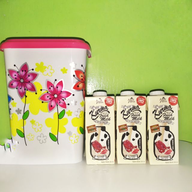 Ready Stock Susu Farm Fresh with Container (200 ml x 8 milk) Susu Kurma ...