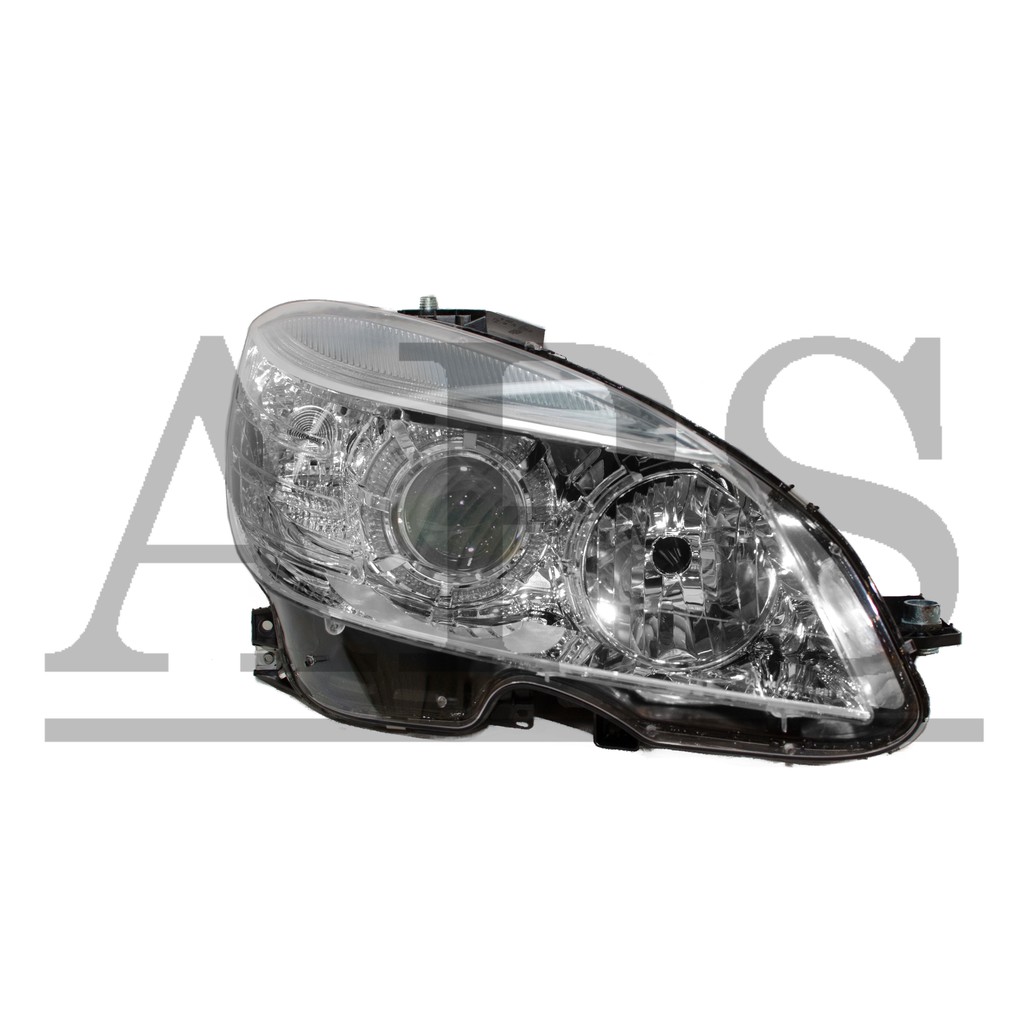 MERCEDES BENZ W204 2007-2011 HEAD LAMP / LAMPU DEPAN / LAMPU BESAR (W ...