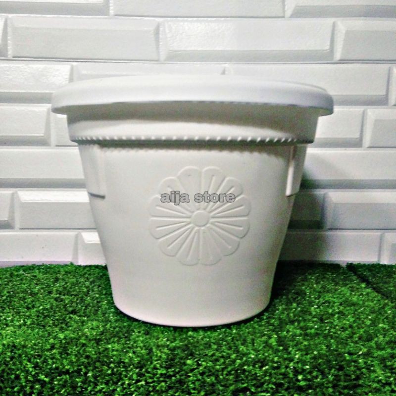 SAIZ BESAR Pasu Bunga Putih / Pasu Bunga Plastik Putih Bercorak Bunga ...
