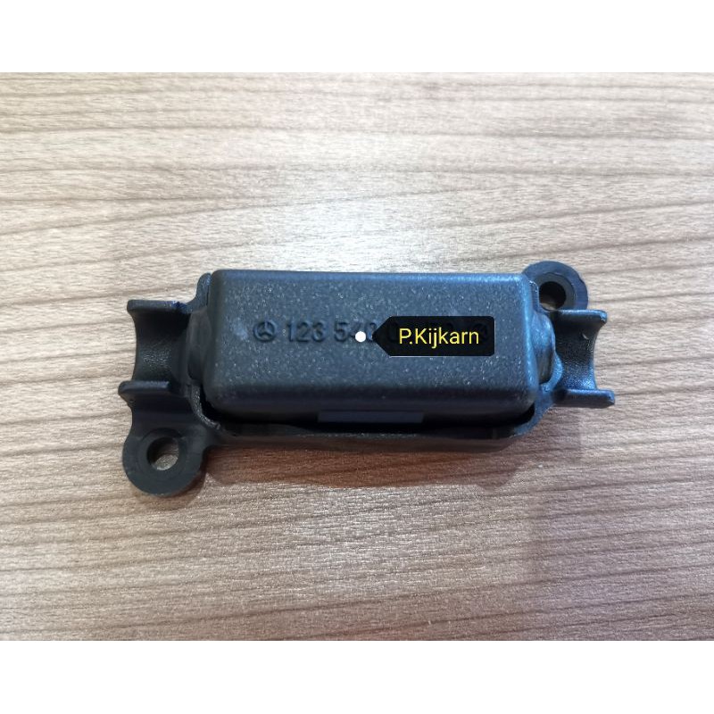 Fuse Box Mercedes Benz W123 W124 W220 W201 | Shopee Malaysia