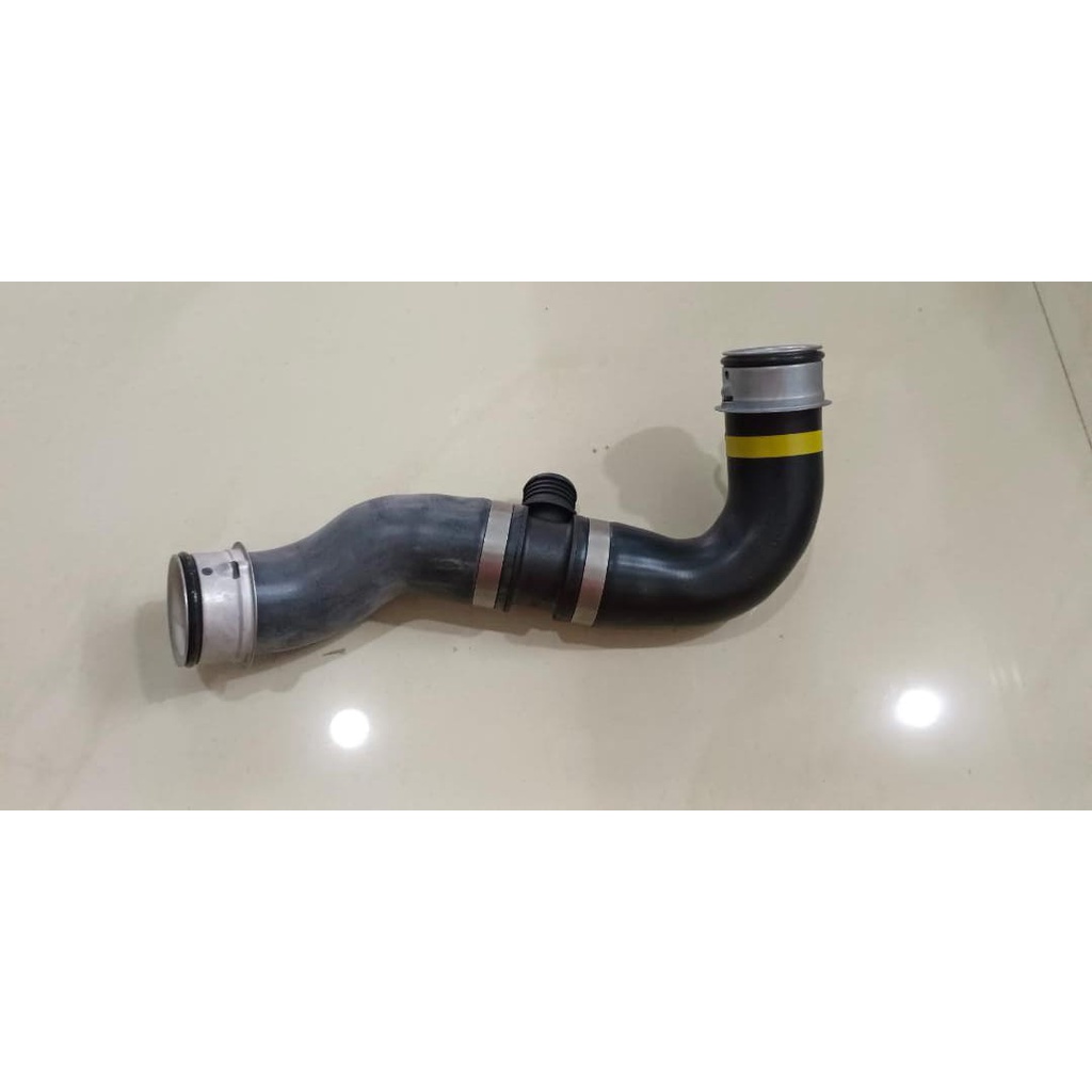 2045012682 RADIATOR COOLANT HOSE LOWER MERCEDES W204 CGI W212 CGI ...