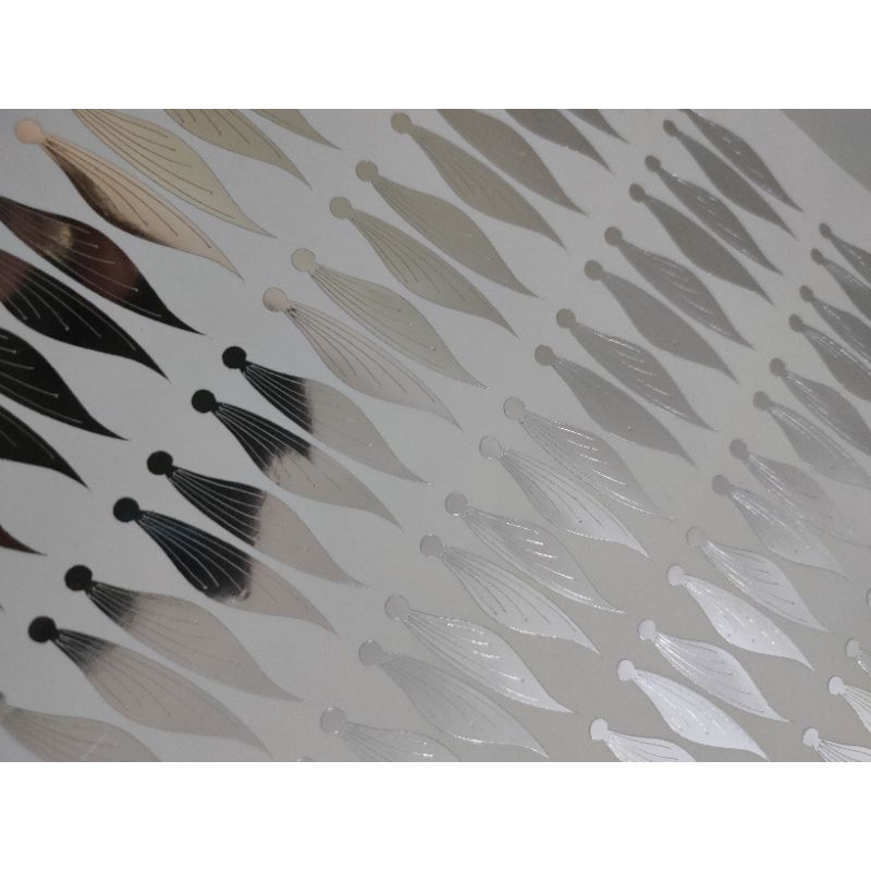 FISH FIN STICKER CUTTING LINE MODEL Silver Chrome Color CONTENTS 25 ...