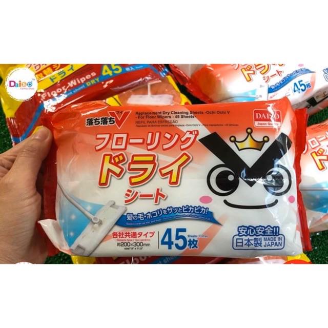 Daiso Floor Wipe Dry/Wet Anti Bacteria with Alcohol Wet Tissue Ready ...