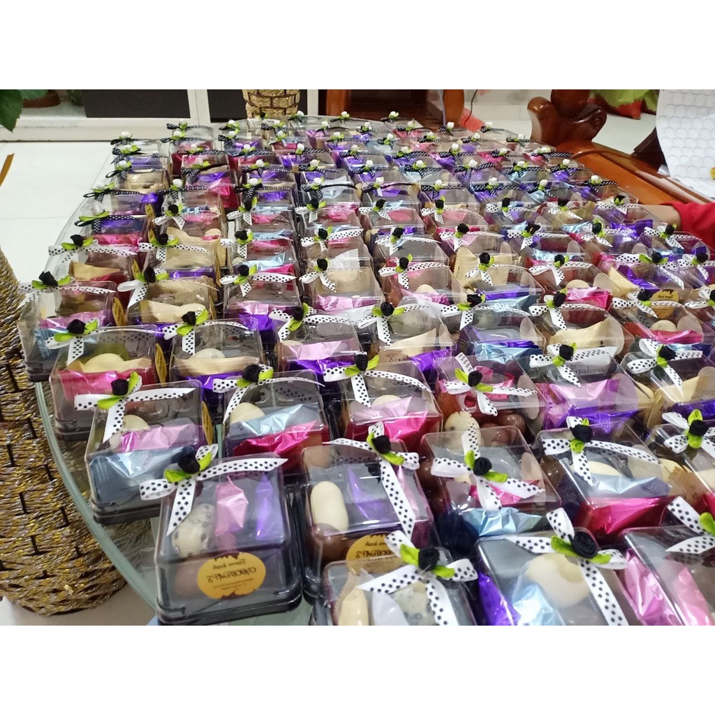 COKLAT VIRAL MINI DOORGIFT DARI CHOCODAPS (READY STOCK) | Shopee Malaysia