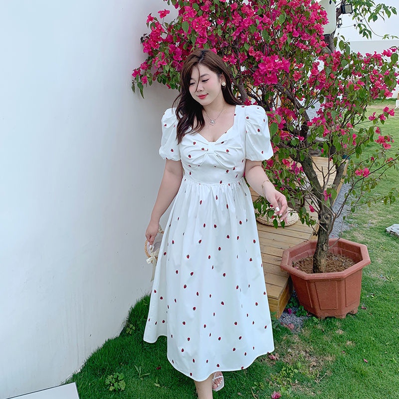 【M-5XL 40-150KG】纯欲胖mm大码连衣裙夏法式显瘦白色中长裙胖妹妹草莓印花裙 plus size extra large size oversize fat big size ...