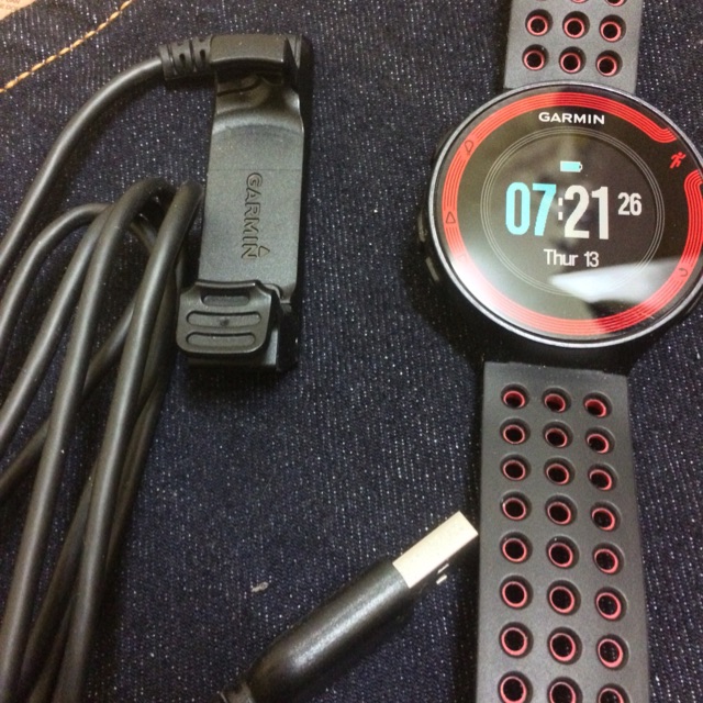 Garmin Forerunner 220 watch and charger only | Shopee Malaysia