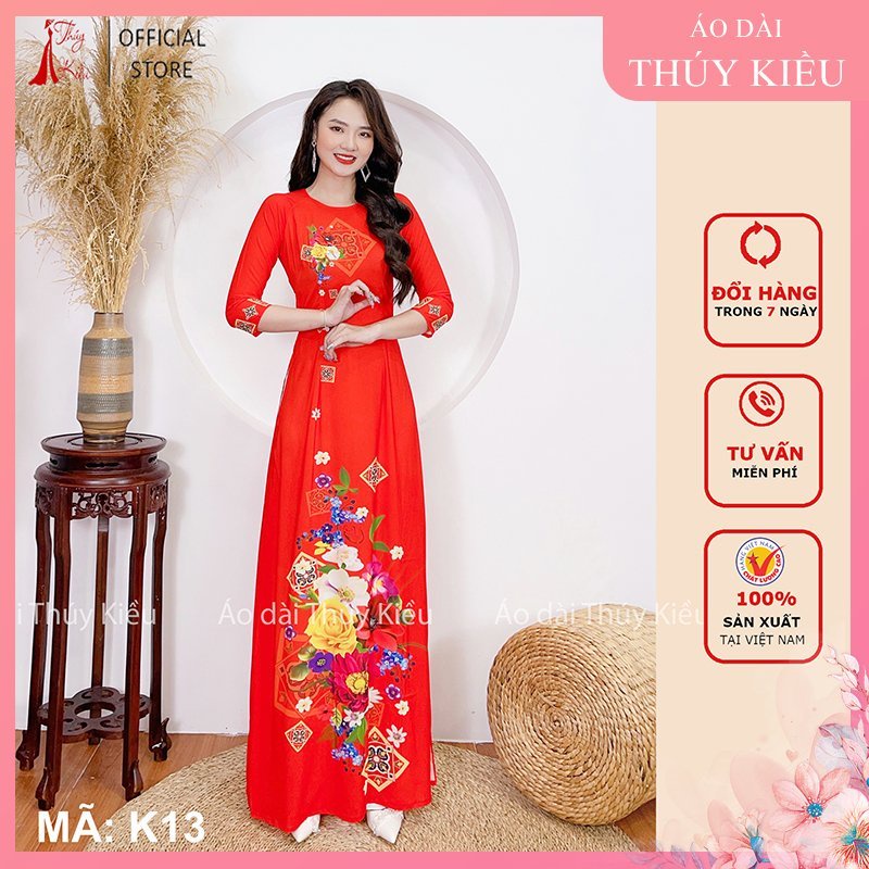 Thuy Kieu ao dai 3D printed Japanese silk in red with square flowers Ready-made women's ao dai ...
