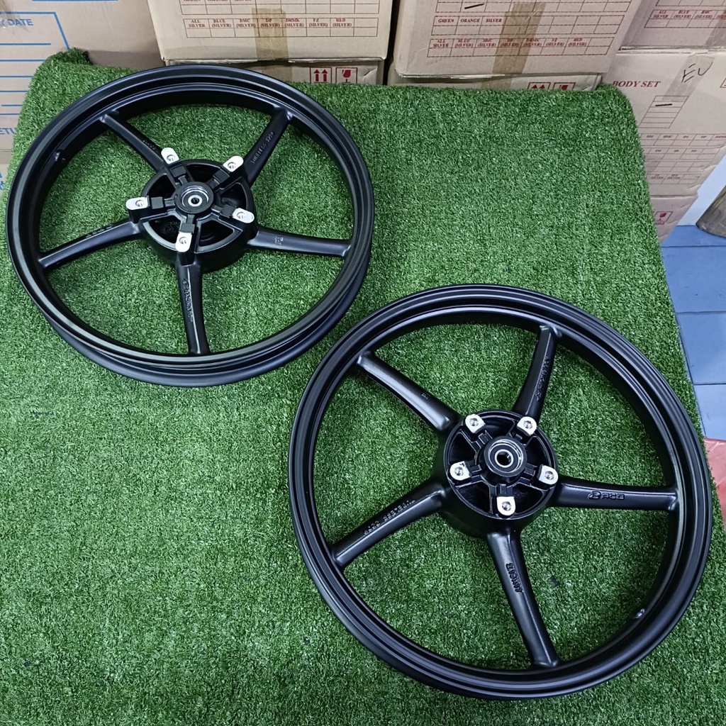 Sport Rim RCB Yamaha Y15 / Y16 / 1.85 / 2.15 Free Bearing & Boosh Dpn ...