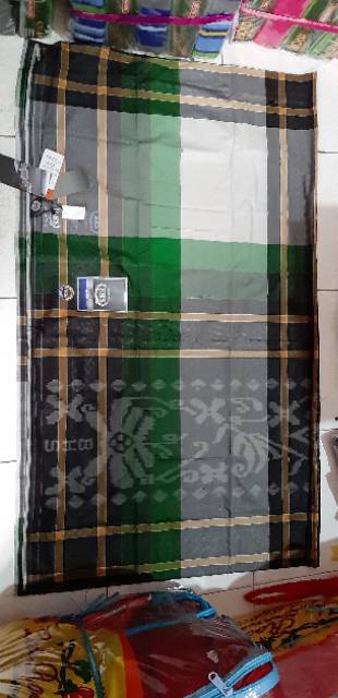 Peci BHS Classic Atlas Sarong BHS Songkok Topong Sarong Behind Kawung ...
