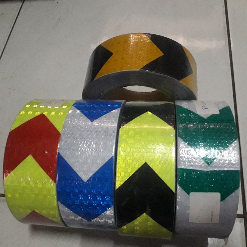 Reflector/reflexive arrow sticker 5cm x 25cm | Shopee Malaysia