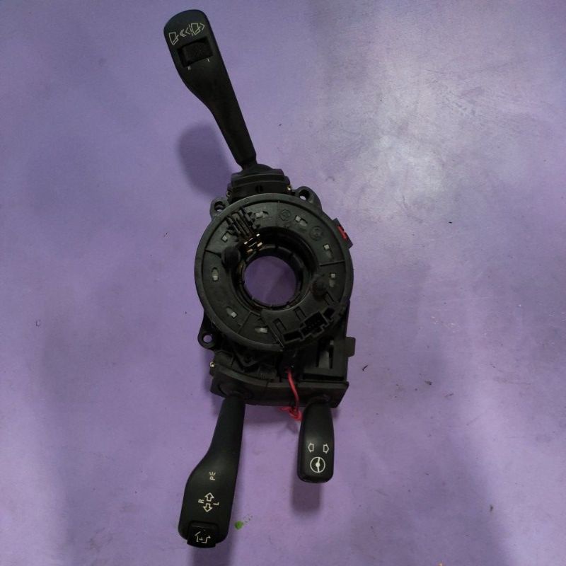 BMW X5 STEERING ANGLE SENSOR ( USED ) | Shopee Malaysia