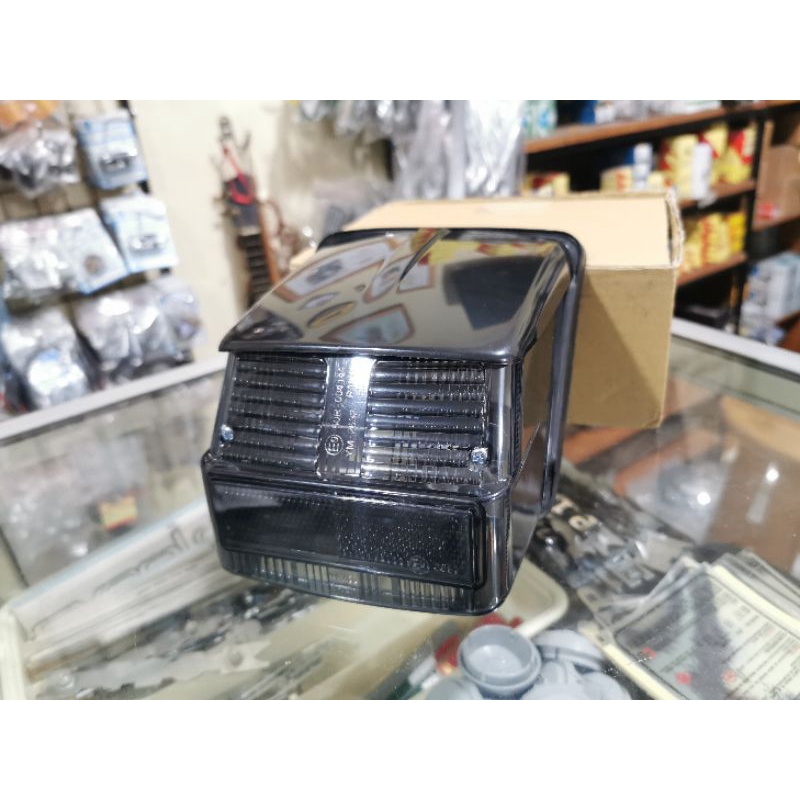 Pet Smoke Black Vespa Super Sprint stop lamp special 90cc Import set ...