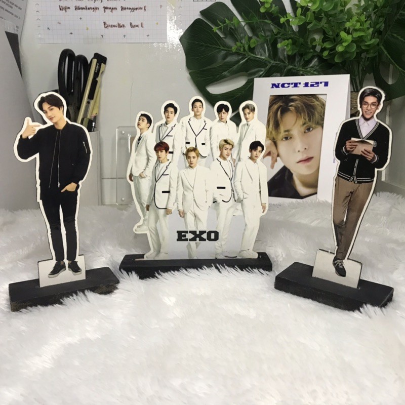 Standee KPOP KAI SUHO LAY TAEYONG EXO NCT OFFICIAL NATURE REPUBLIC ...
