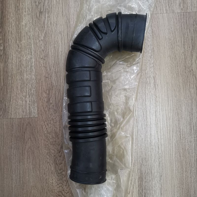 Toyota Vigo 3.0 Air Cleaner Hose Intake hose 17881-0L030 (Original ...