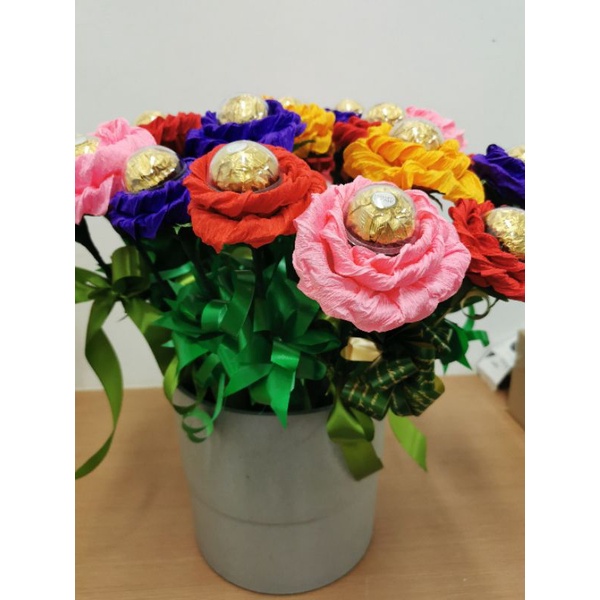 FERRERO ROCHER (ROSE + 1 PC FERRERO) | Shopee Malaysia