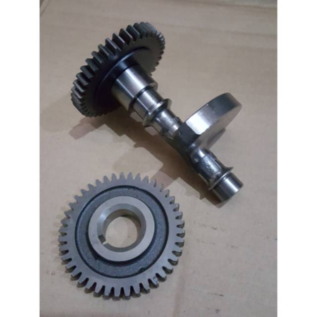 Original YZF R15 R 15 balancer gear / Xabre balancing gear drive ...