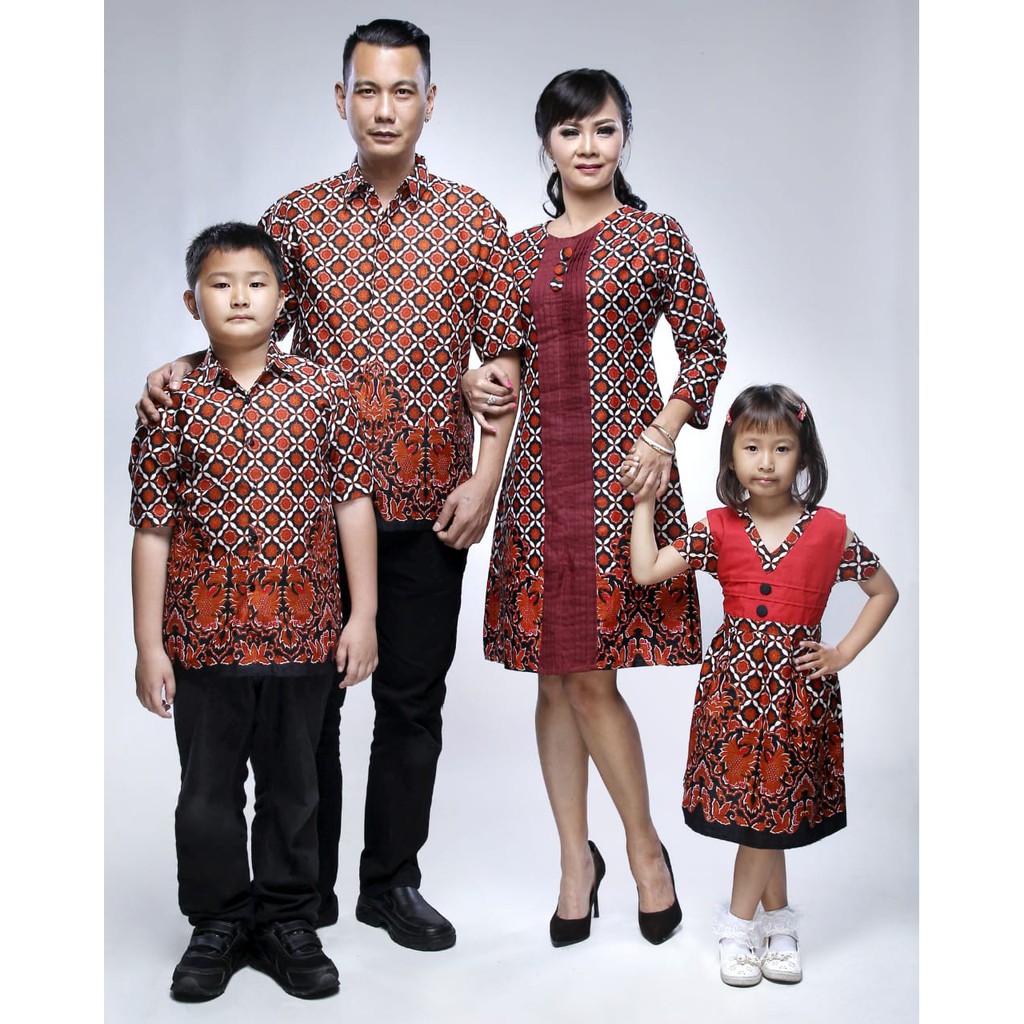 Family couple batik / family batik / family sarimbit / children's batik ...