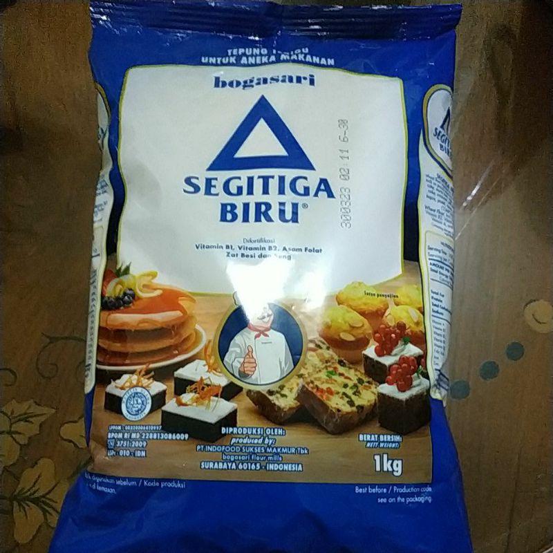 Premium Bogasari Blue Triangle Flour 1kg | Shopee Malaysia
