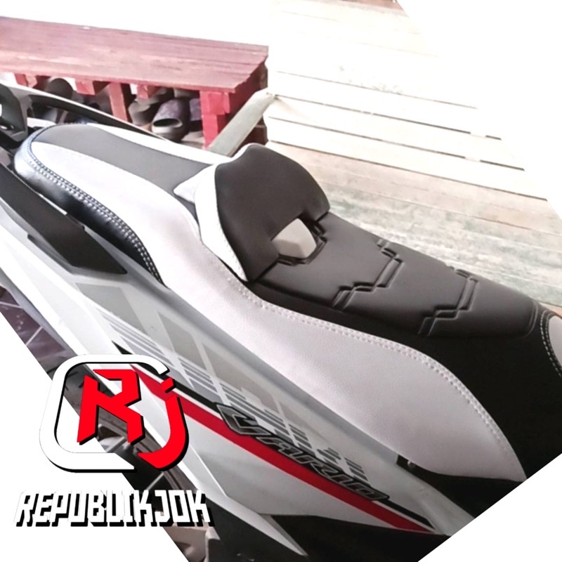 Custom Seat Leather with Backrest Variations, Nmax, Aerox, PCX, Vario ...