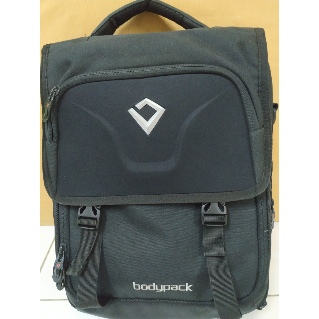 Bodypack 2 ways backpack utility laptop bag | Shopee Malaysia