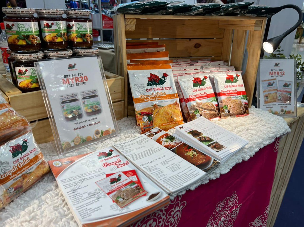 Rempah Gulai & Rempah Masak Original Produk Asli Terengganu CAP BUNGA ...