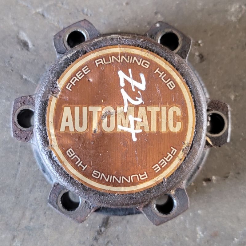 Nissan Terrano automatic locking hub USED free lock | Shopee Malaysia