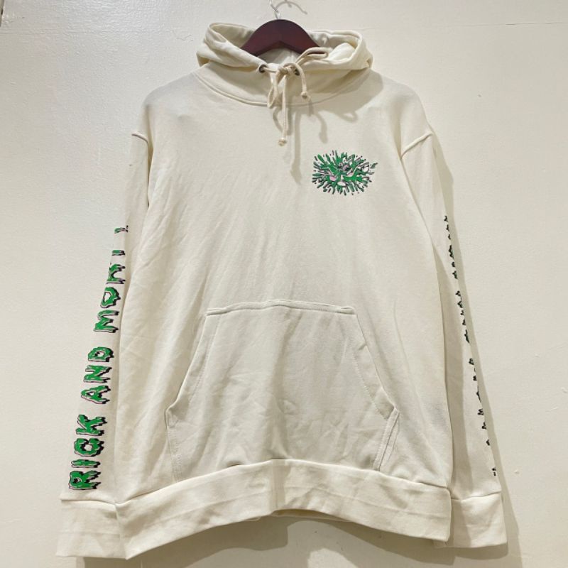 Hoodie H&M Rick And Morty White Original Full Tag | Shopee Malaysia