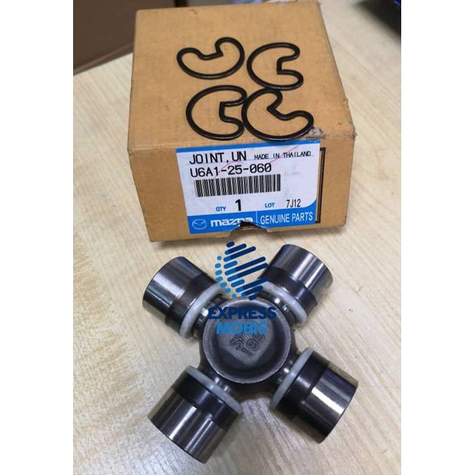 LONG SHAFT COUPLING (JOINT,UN) ~ MAZDA BT50 '11,'15 / RANGER T6/T7 ...
