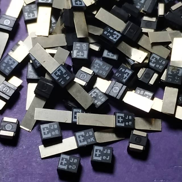 Tantalum Capacitor 220uf 220uf 2.5v code J8 e original product small ...