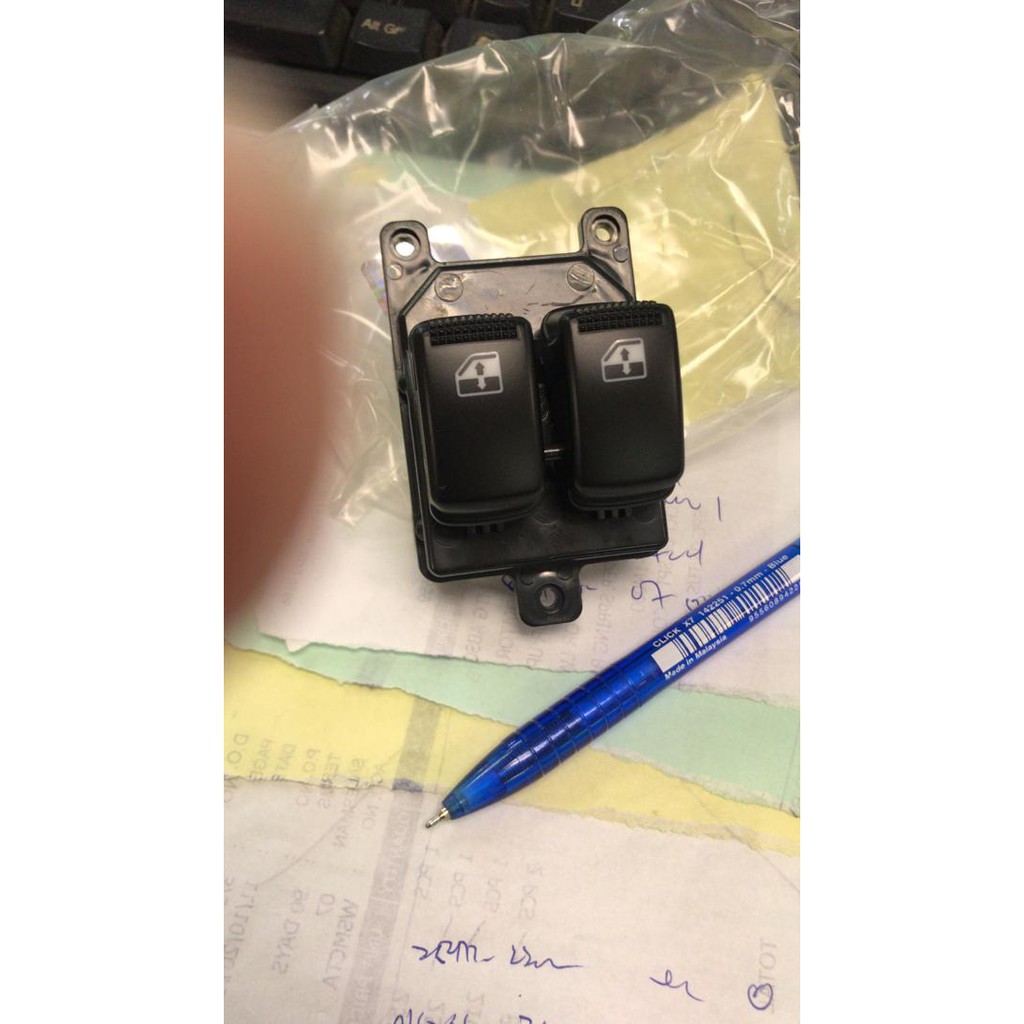 NAZA SURIA POWER WINDOW SWITCH F/RH | Shopee Malaysia
