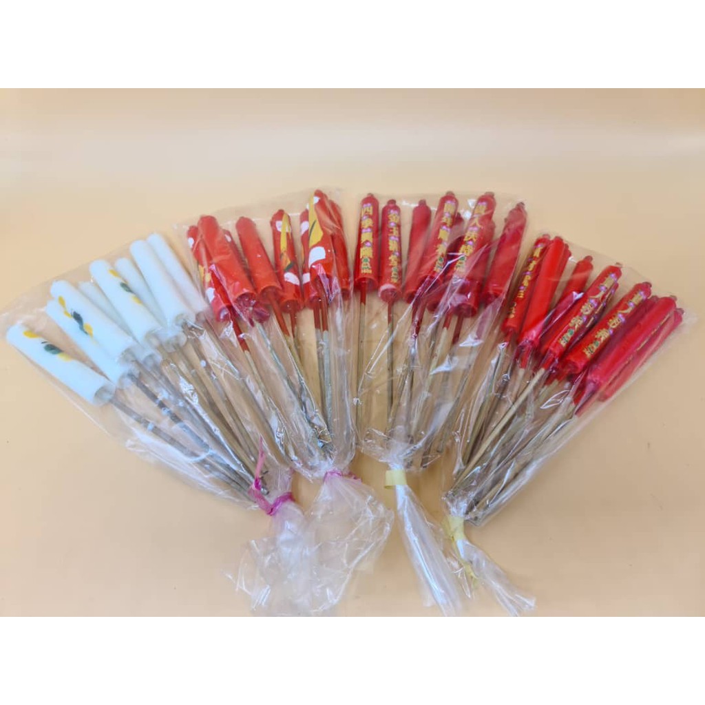 本地脚烛（花烛/贺年烛）LOCAL CANDLE | Shopee Malaysia