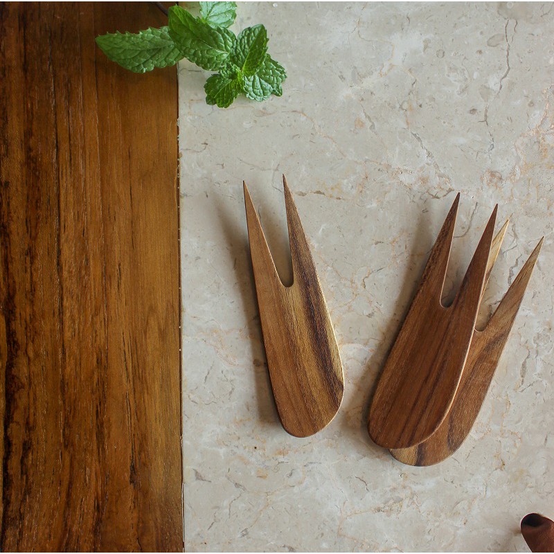 Artisan Design Wooden Fork for fruits Pick fork | Shopee Malaysia